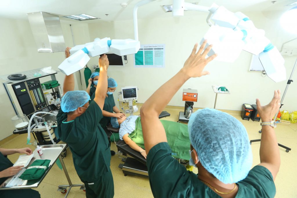 Endoscopy and Colonoscopy Room - Global Medical Center of Laguna